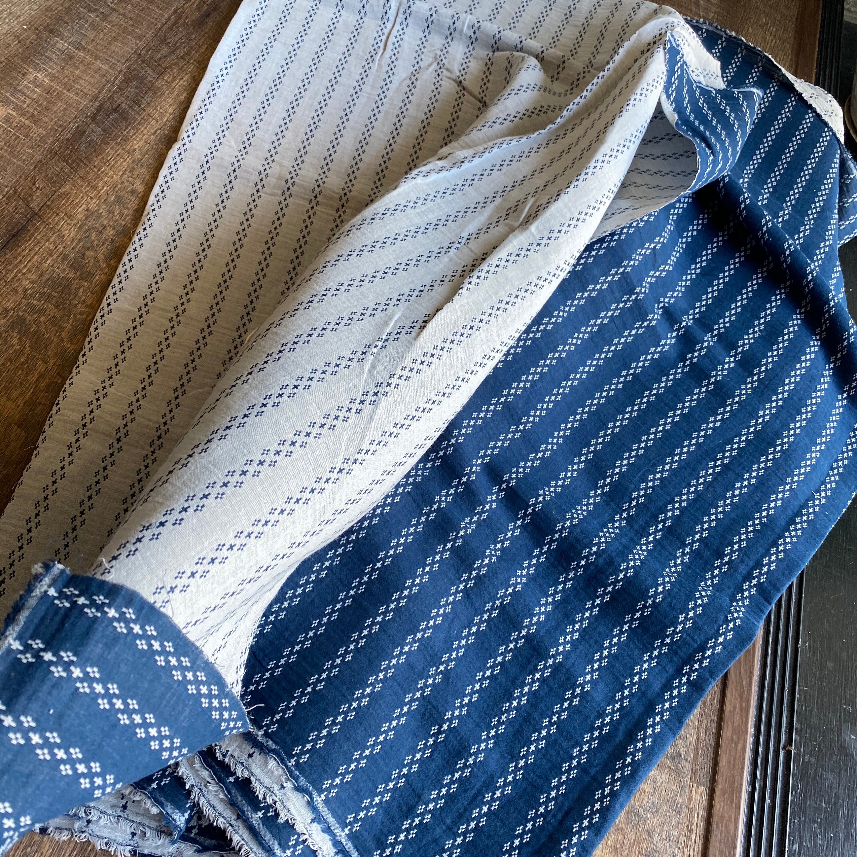 The Chiangmai Native Cotton Fabric, Natural Cotton Blue and White ...