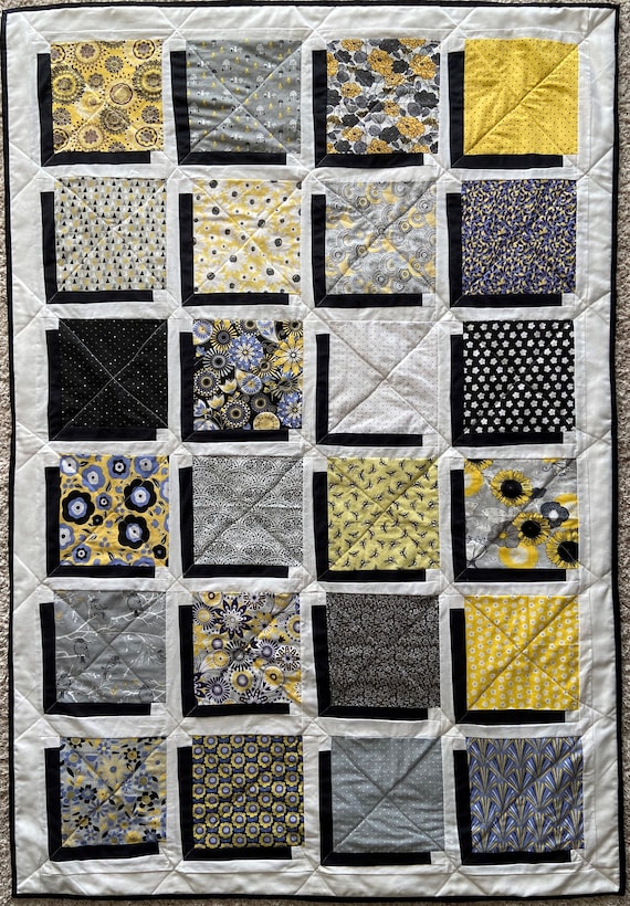 Floating Block Throw Quilt - Etsy