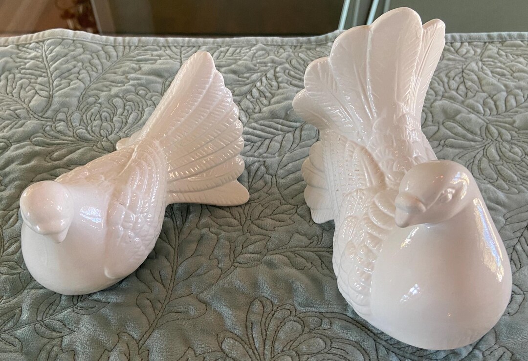 White Porcelain Doves - Set of 2 - Etsy