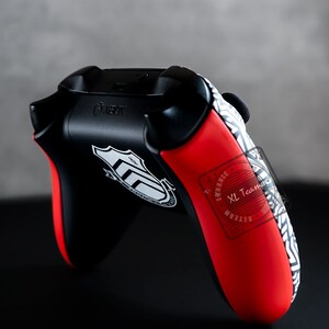 Custom Persona 5 Makoto Niijima Themed Xbox One Series S X Controller ...