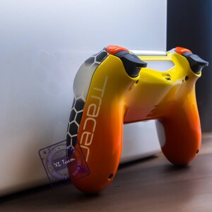 Custom Playstation 4 PS4 Dualshock 4 Controller Overwatch Tracer - Etsy