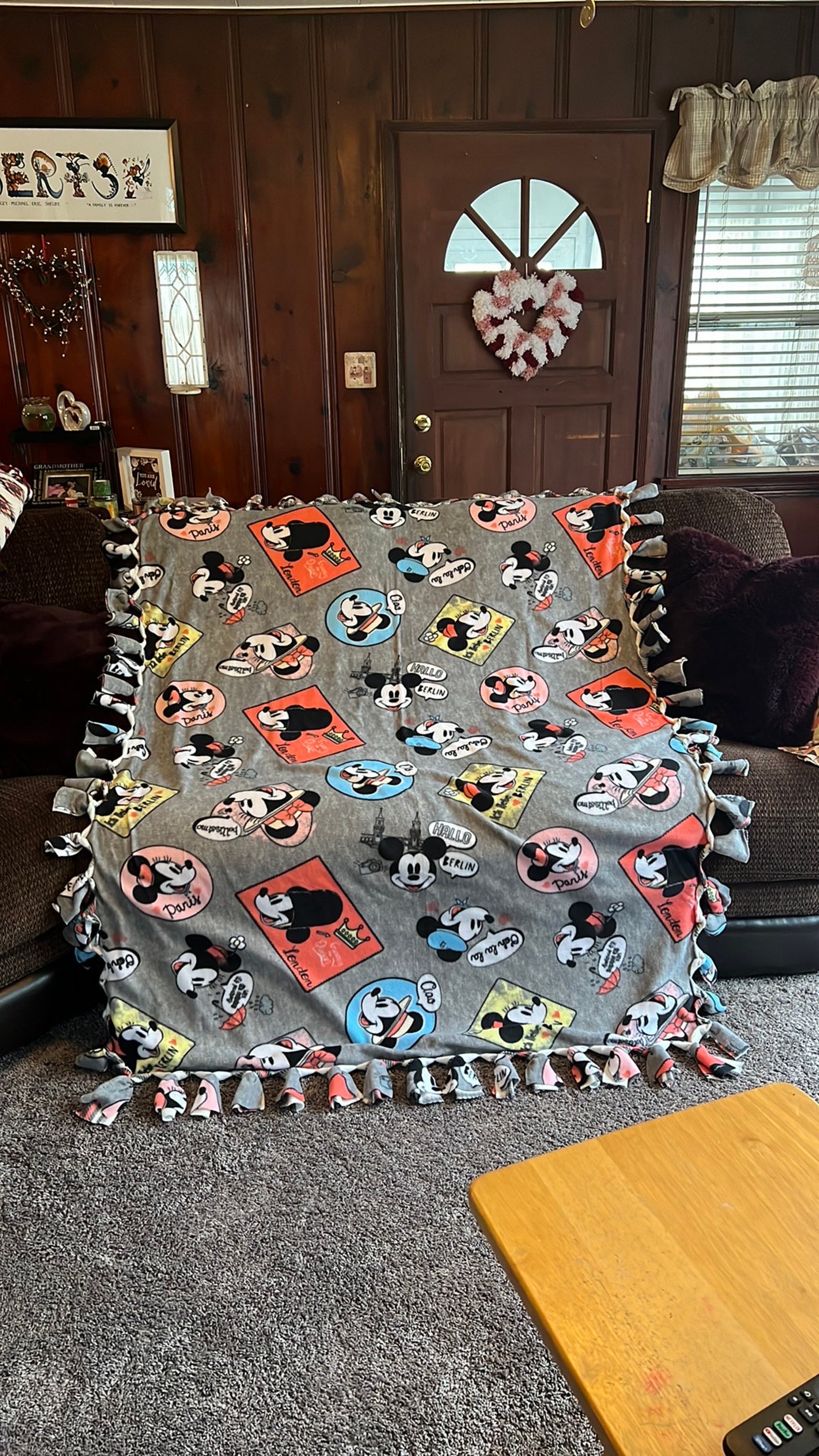 Mickey Mouse Minnie Mouse Fleece Blanket. - Etsy
