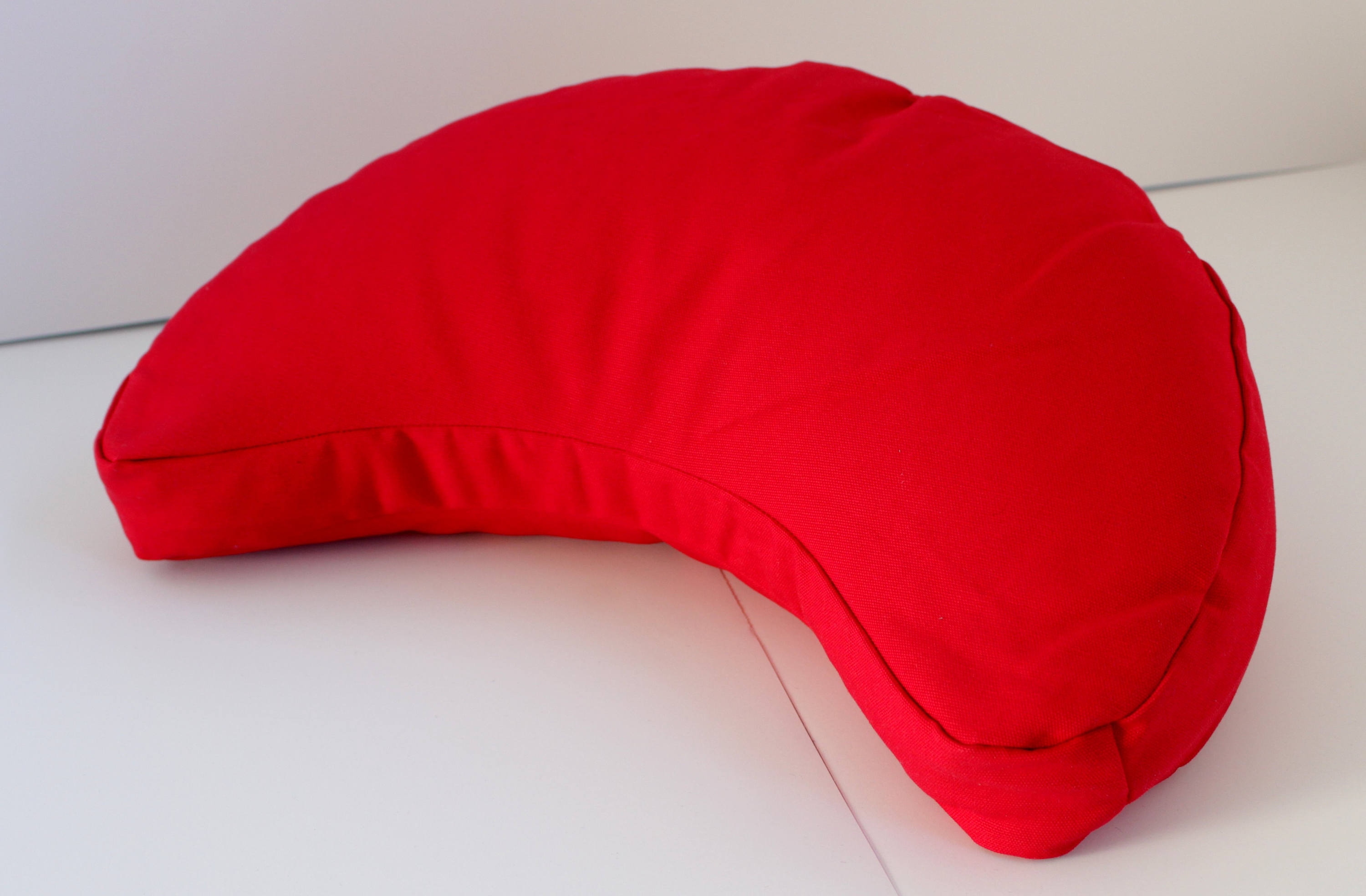 Crescent Buckwheat Zafu Meditation Cushion Red - Etsy