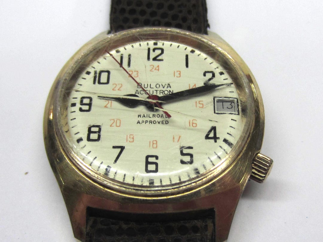 1977 Bulova Accutron Railroad Approved Wristwatch N7 Tuning-fork 24 ...