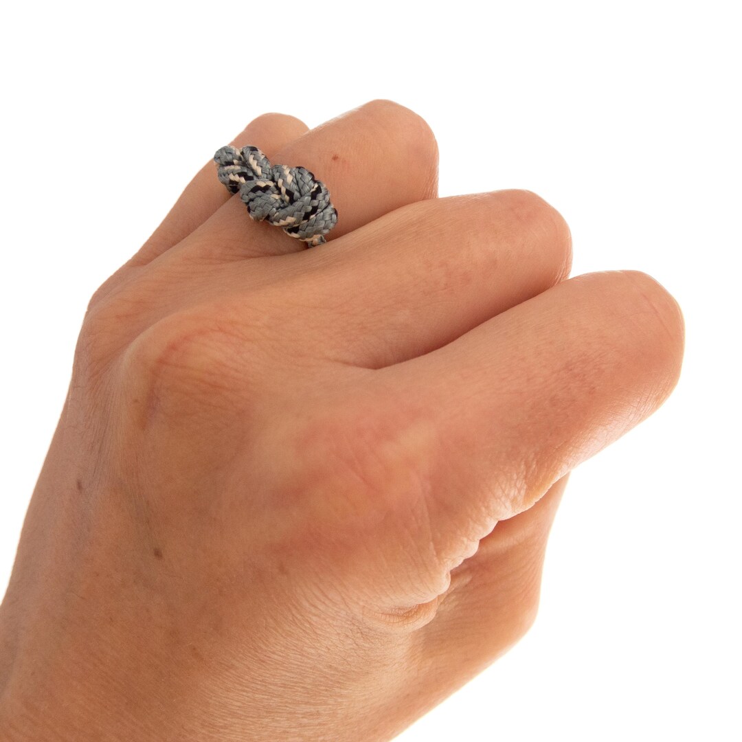 Adjustable Rope Ring for Rock Climbers and Surfers. Figure 8 Knot Band ...