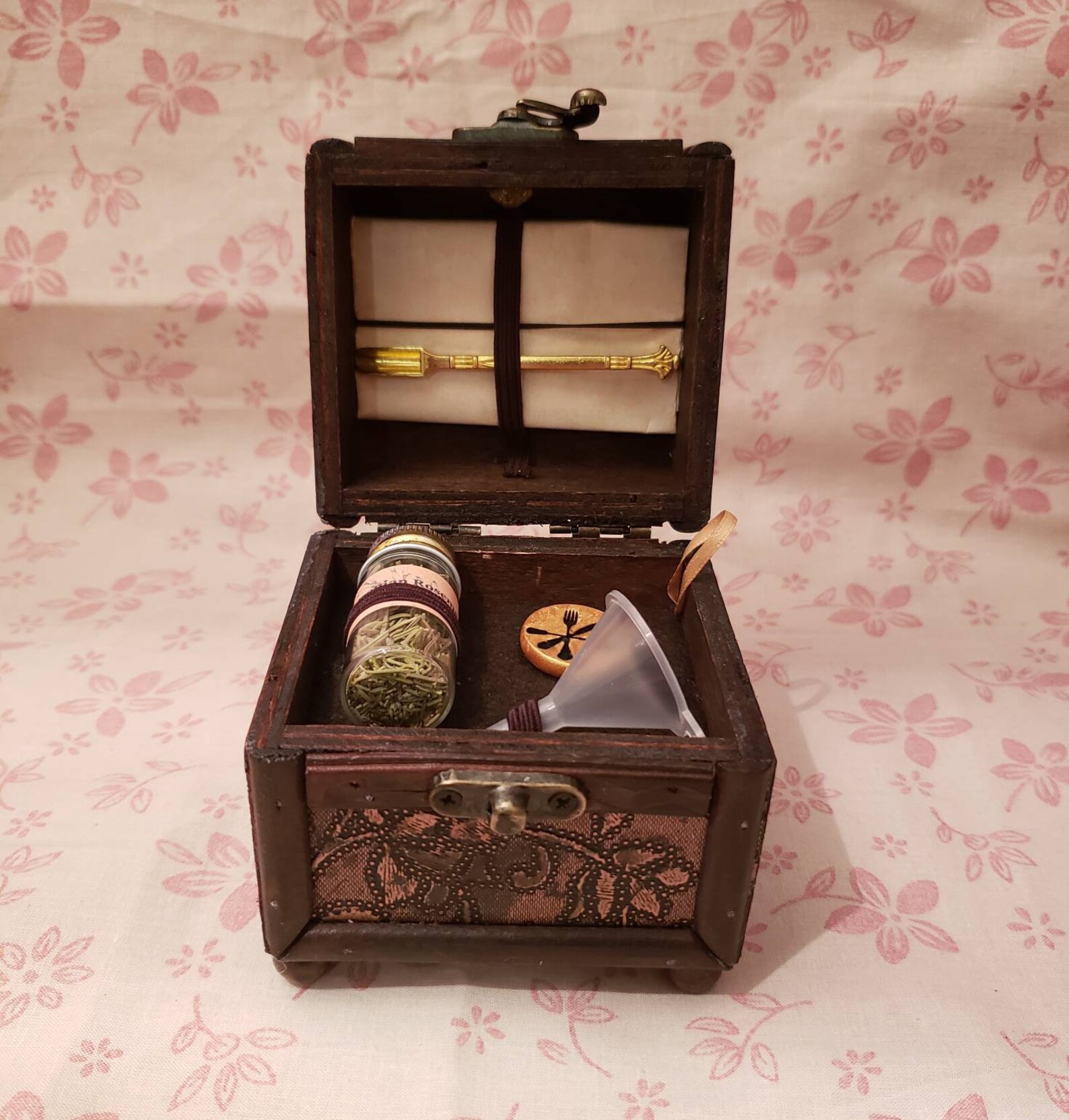 Just Add Magic Music Box/ Spice Box Mystery City Music Box - Etsy