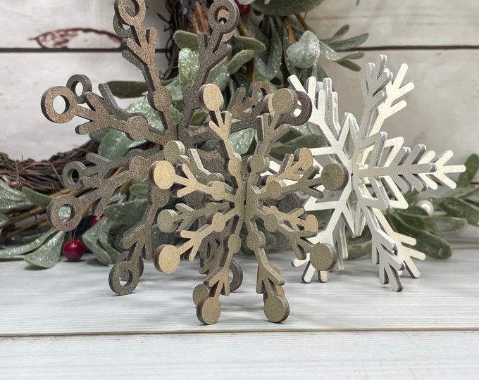 Primitive Winter Vintage Wood Lath frosty Snowflake Hanging Design ...