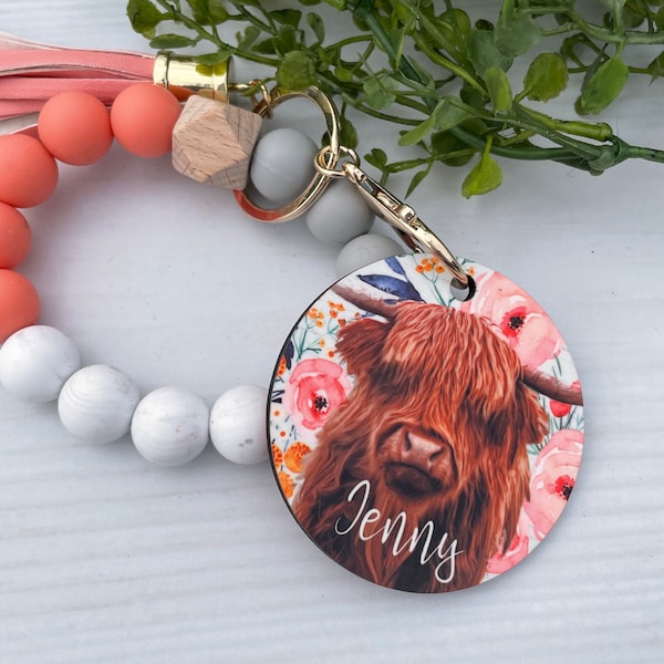 Highland Cow Keychain With Names - Etsy