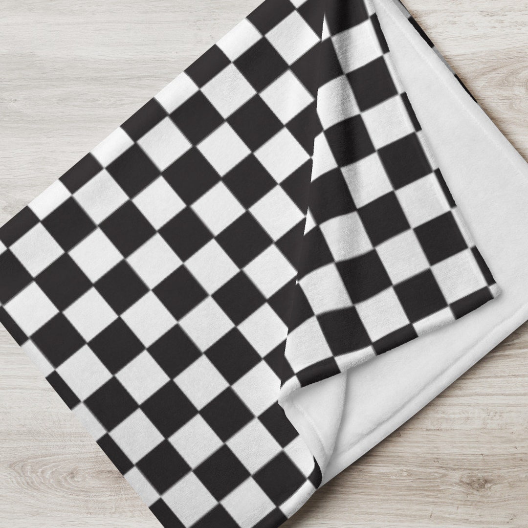 Checkered Pattern Throw Blanket (black and White), Checkers, Checkered ...