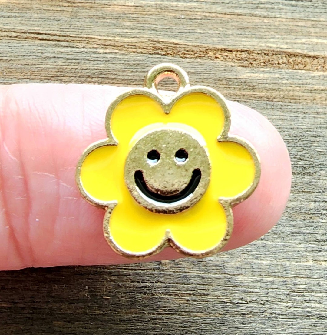 Smiley Face Sunflower Daisy Charms Smiley Face Flower Charms - Etsy