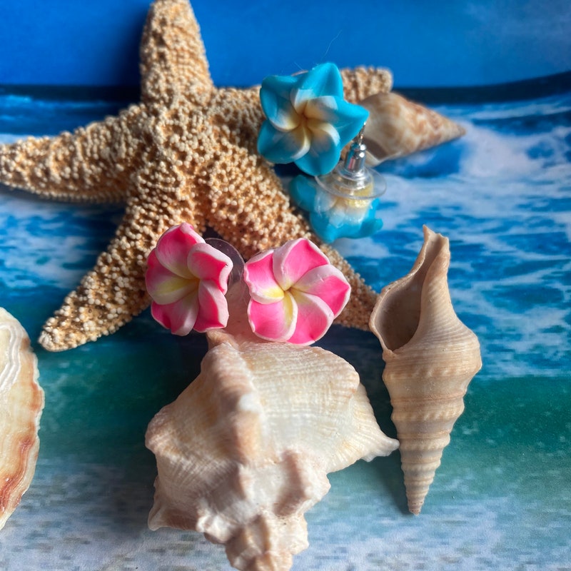 Island Stud - Etsy