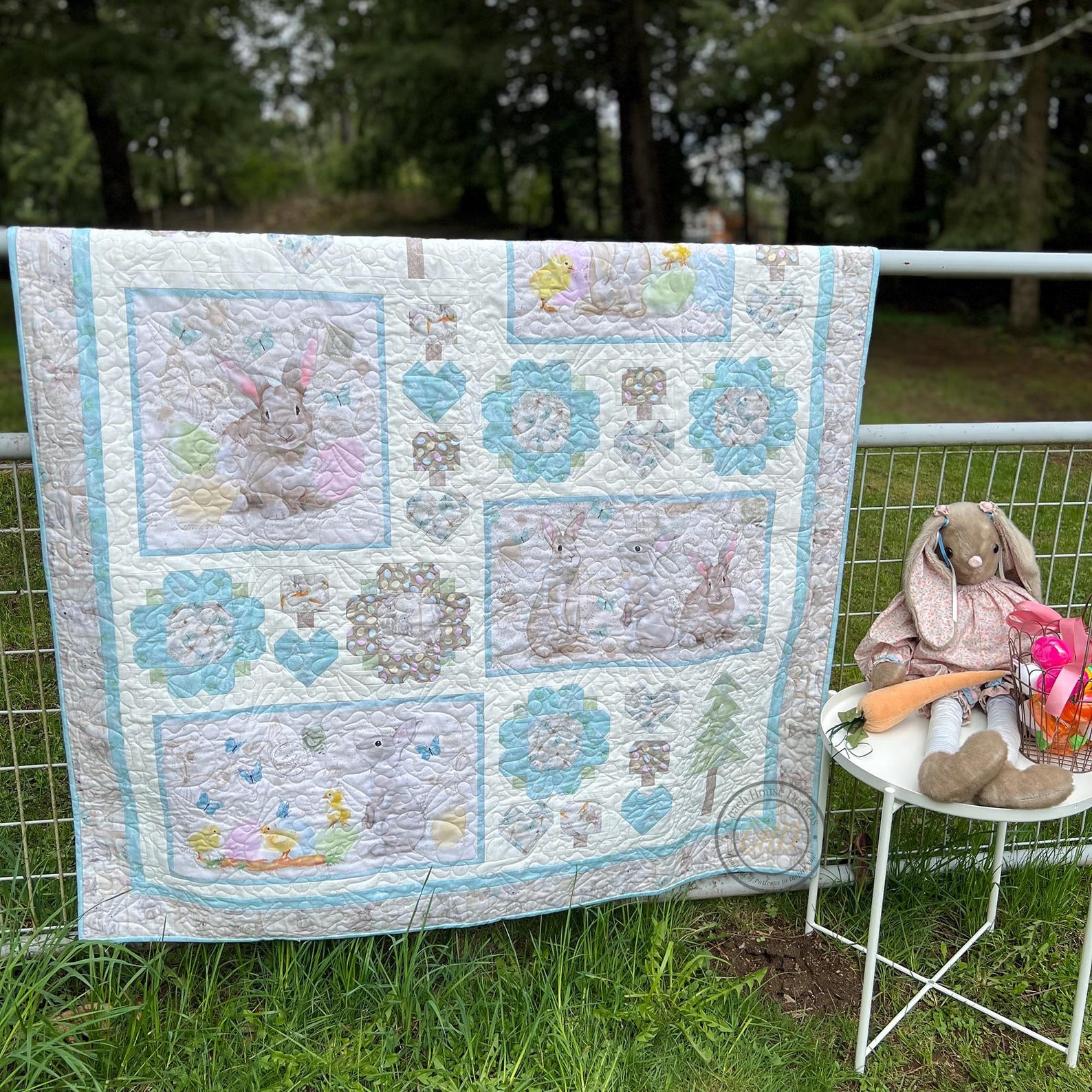 Bunny Love Downloadable PDF Quilt Pattern by Coach House Designs - Etsy