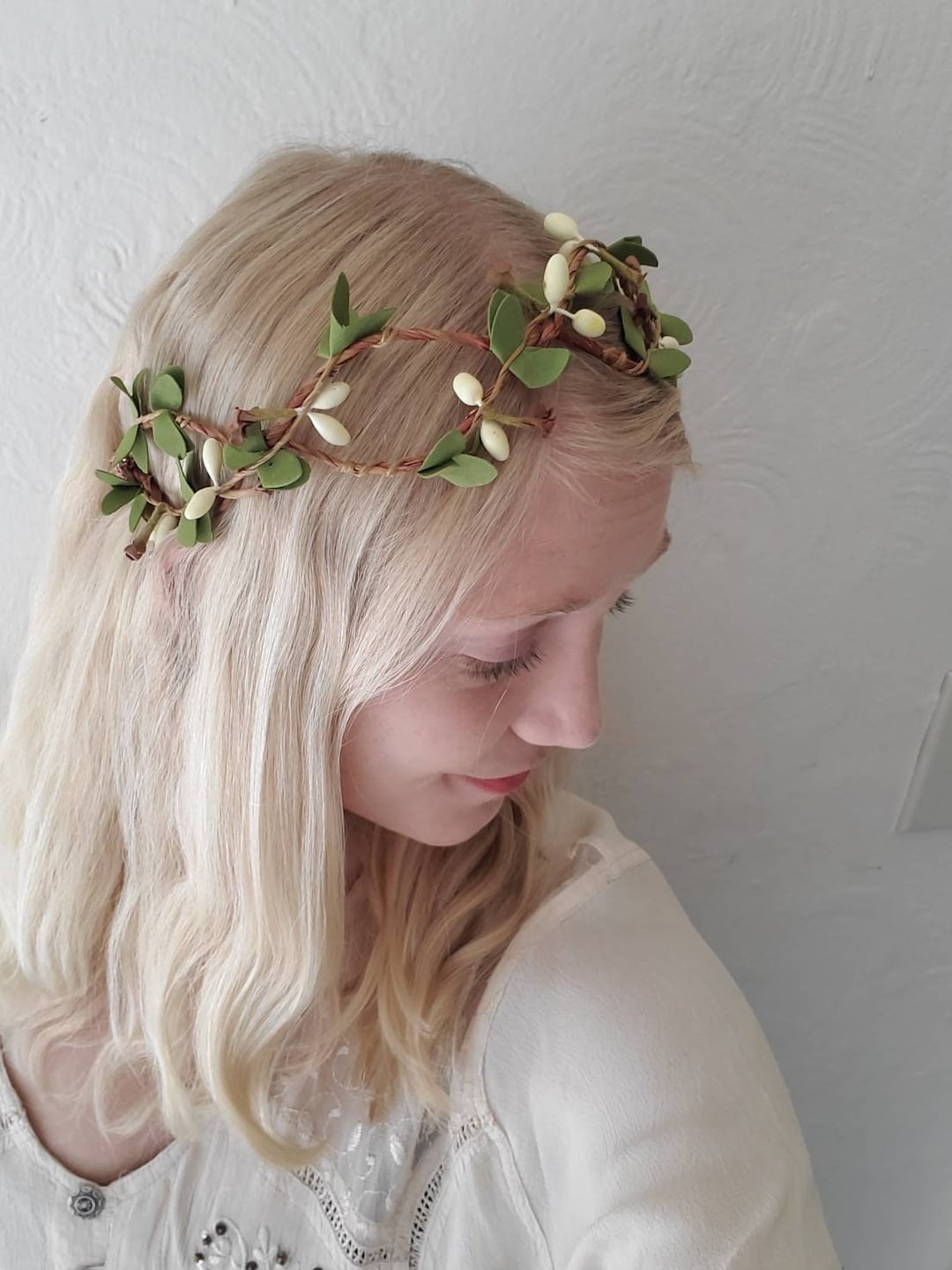Green and White Earthy Vine Crown, Earthy White Berry Crown, Spring ...