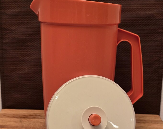 Vintage Tupperware 2 Quart Pitcher - Burnt Orange - Etsy