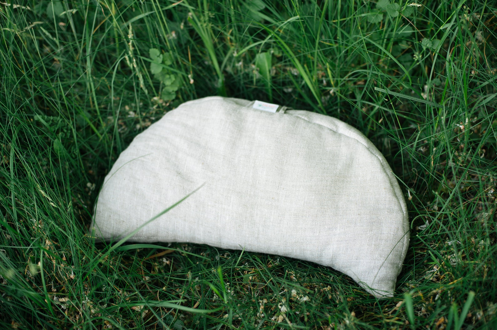 Linen Meditation Cresсent Cushion Filled With Buckwheat Hulls | Etsy