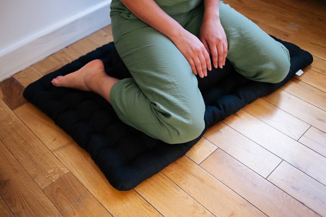 Natural Black Linen Zabuton With Buckwheat Hulls 19.7 X 27.5in 50cm X ...