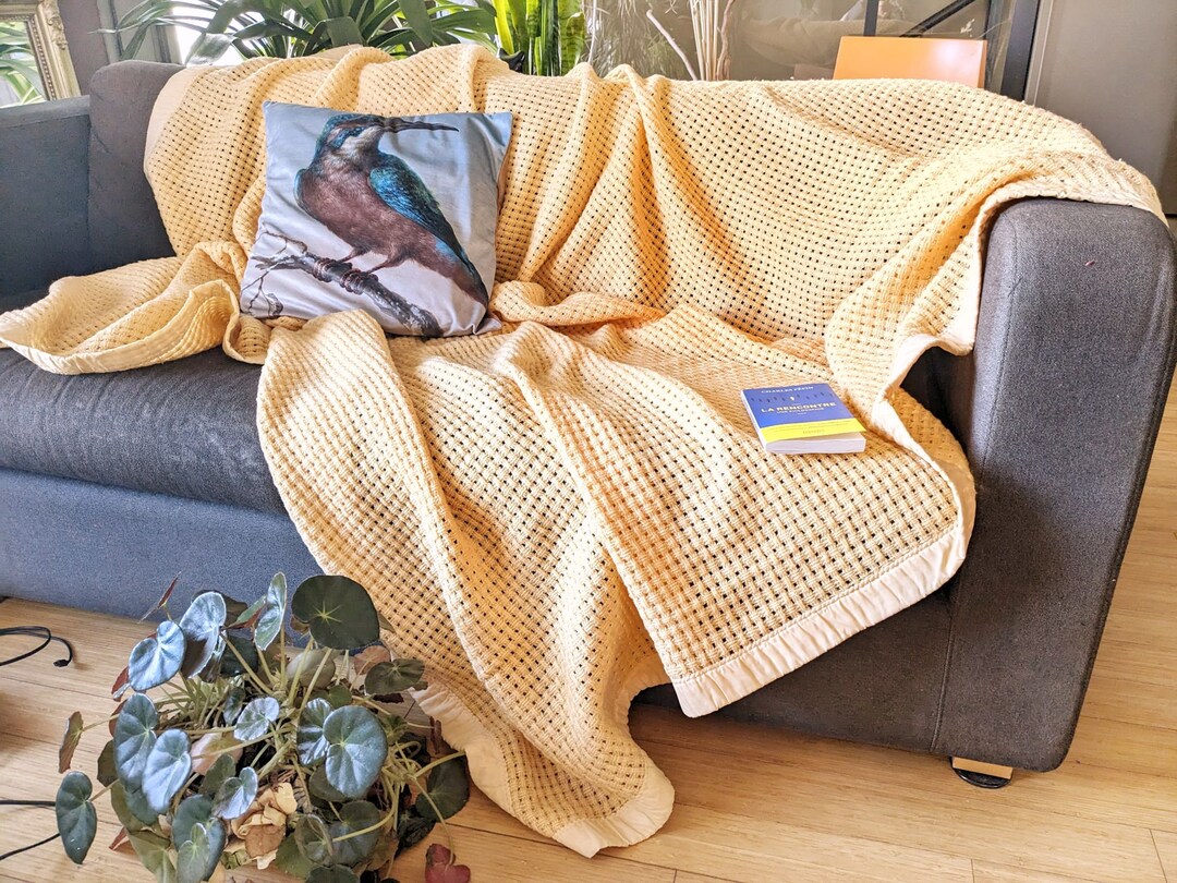 Large Vintage French Pure Wool Blanket From the 1970s, Pastel Apricot ...