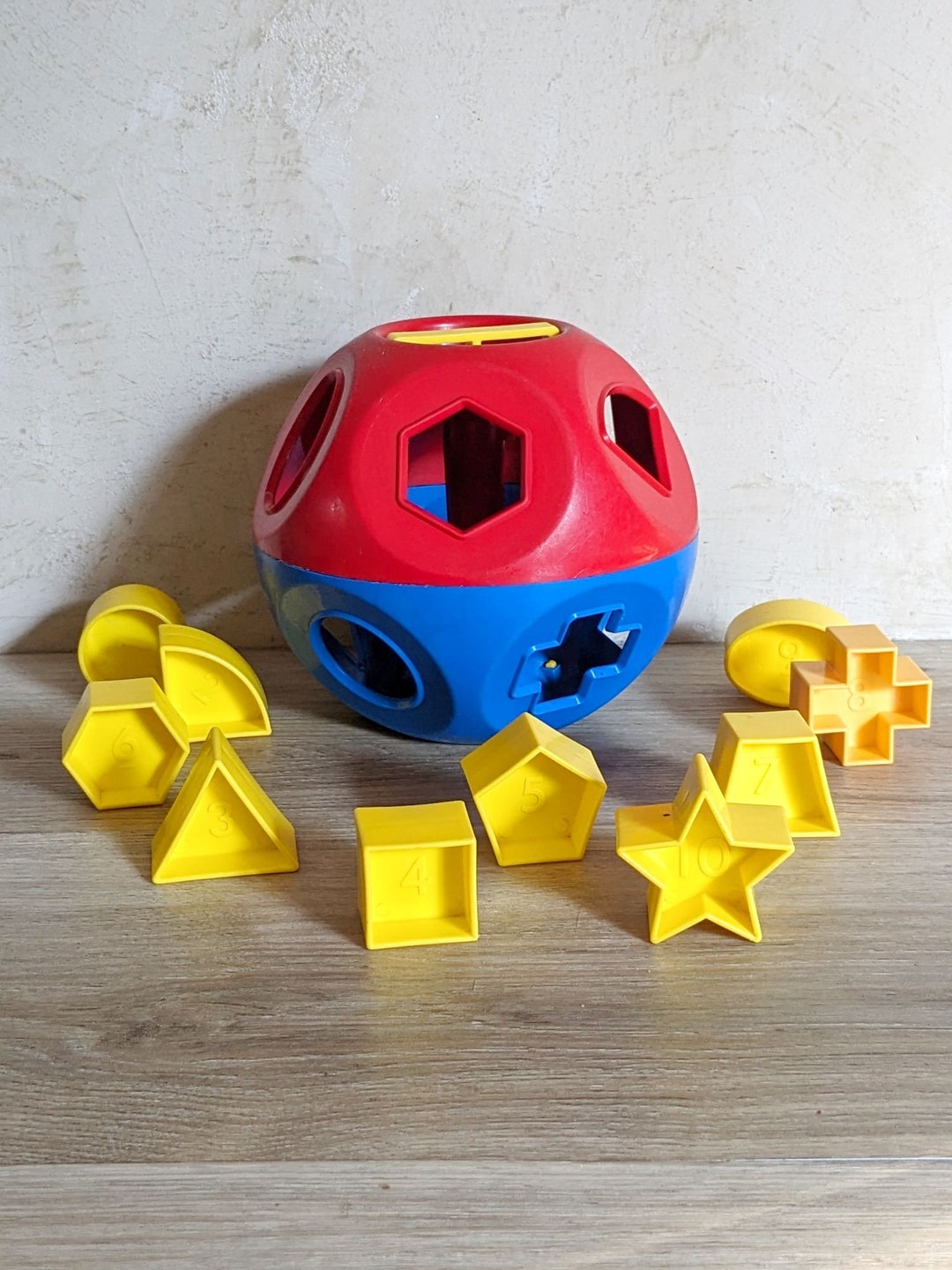 Vintage 1970s-1980s Tupperware Shape-o Toy, Educational Shape Sorting ...