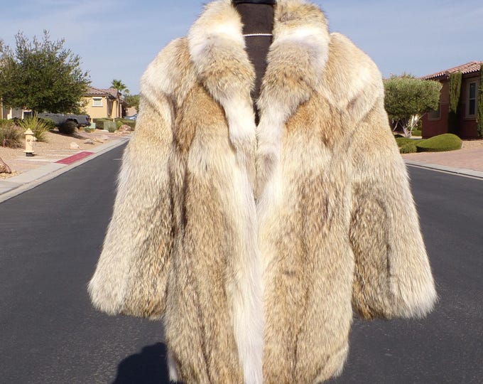Mens (S/M Short) Real COYOTE FUR Jacket Coat, Hip-length, Ivory/beige ...