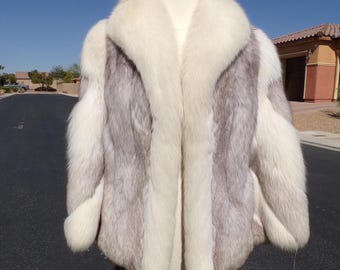 M (8-10) Real BLUE Fox Fur Jacket Coat, Hip-length, Ivory W Gray Tips, Diagonal Sleeves ...