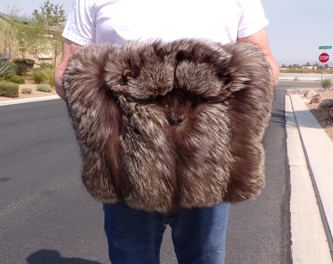 Adult XXL SILVER FOX Fur Muff, Brown/white Tips, W Heads Gorgeous, Huge ...