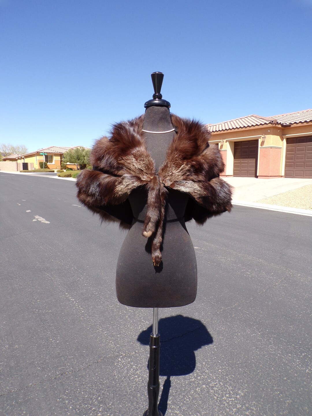 S-M (8-10) Real SILVER FOX FUR Stole Shawl Wrap, Fox Fur in Brown/ivory ...