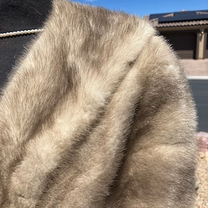 M (8-10) Real MINK FUR Stole Stoll Shawl Wrap, Silver Blue Mink, Gray ...