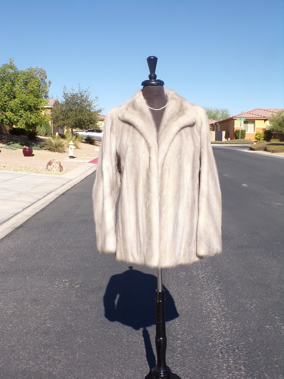 S/M (6-8) Real Gray MINK FUR Jacket Coat, Hip-length, Sapphire Mink ...