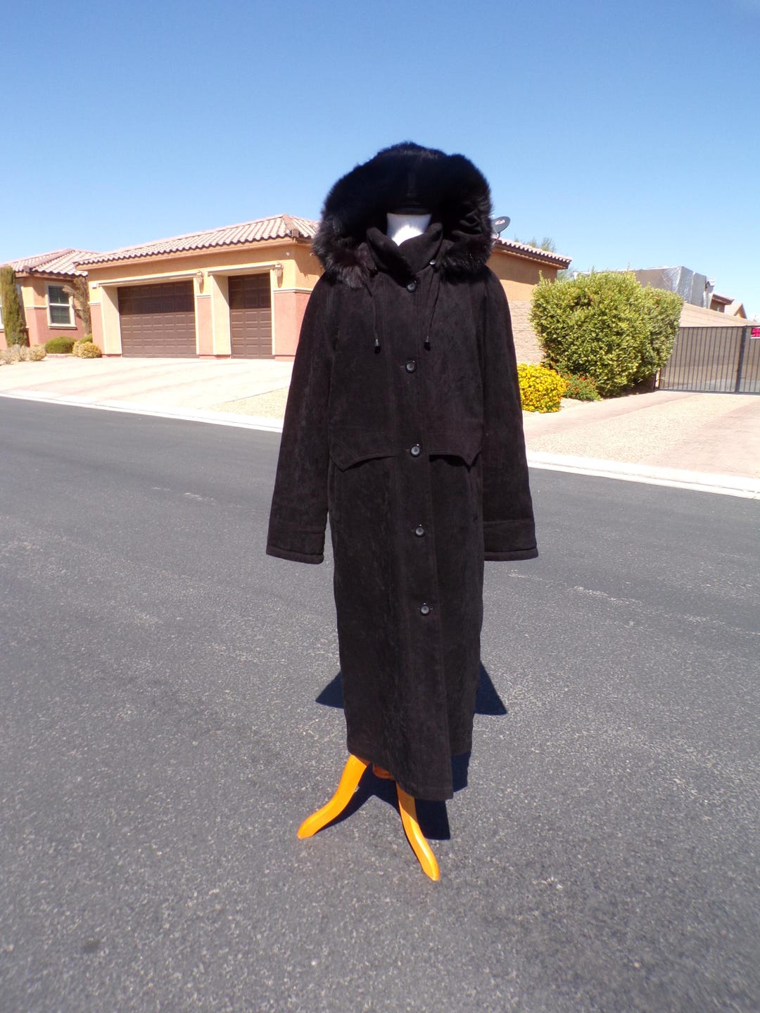 M (8-10) Real FOX FUR Ruff on Hooded Full-length Black Ultra-suede Coat ...