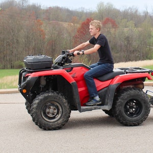 Amishtoybox.com Chipmunk Coach, Kid's Deluxe Pull-behind Trailer for ...