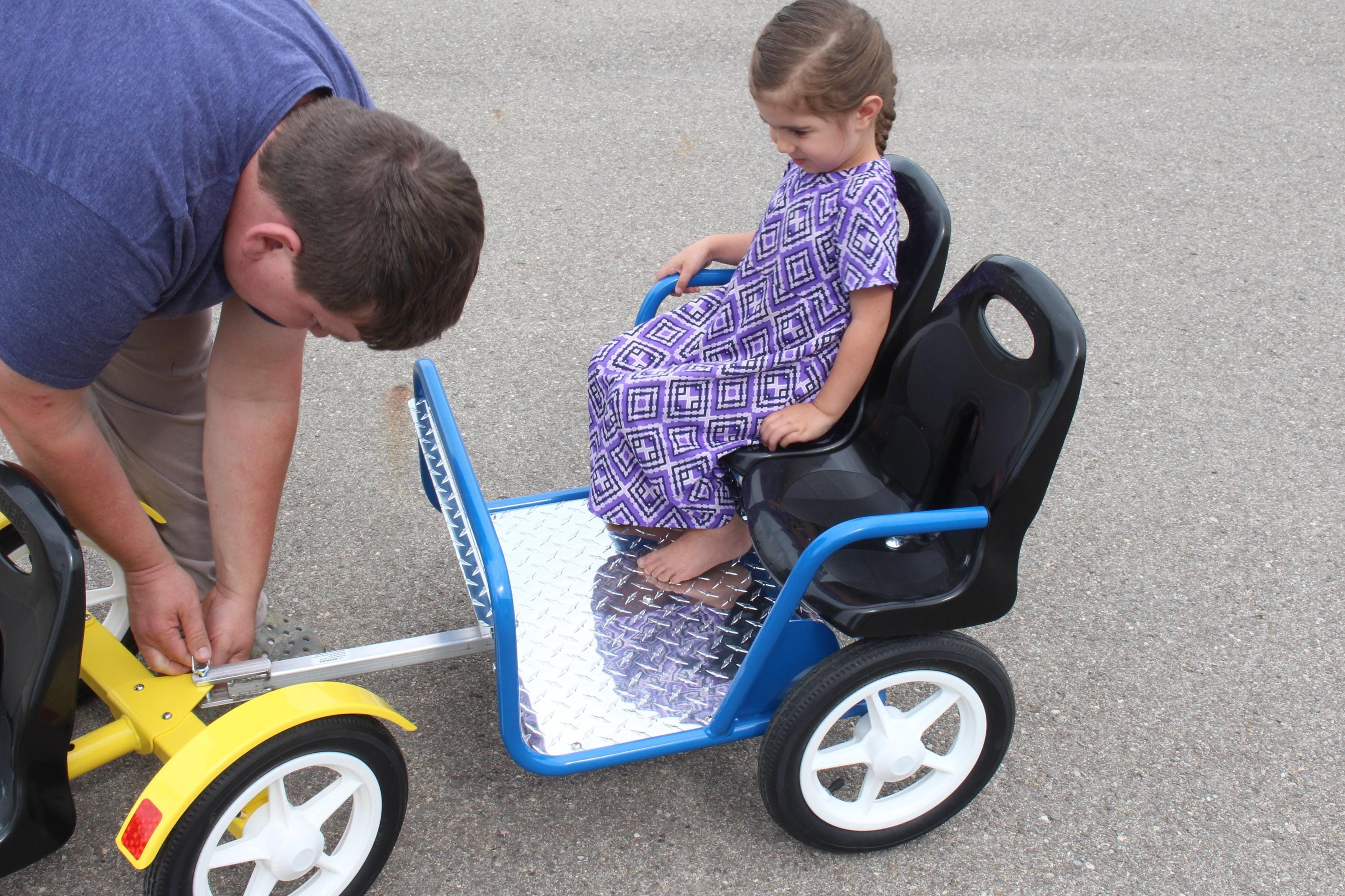Amish-made Kid's ATV Trailer, Chipmunk Coach, Garden Tractor Pull ...