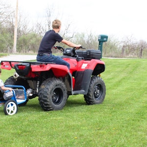 Amishtoybox.com Chipmunk Coach, Kid's Deluxe Pull-behind Trailer for ...