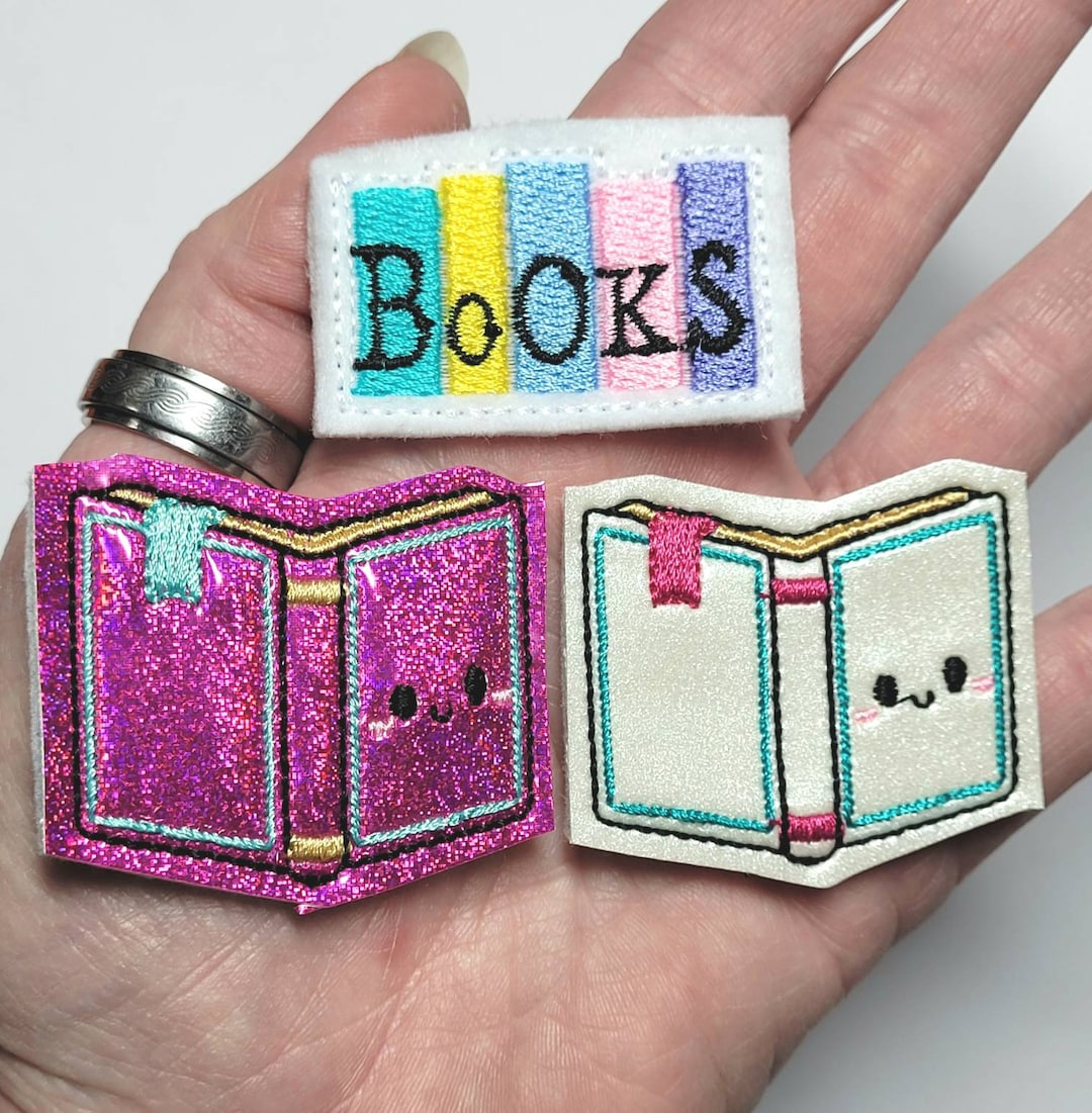 Book Feltie Pair - Book Theme Felites - Etsy