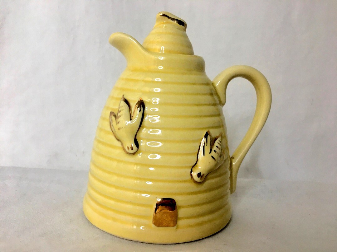 Ceramic Beehive Honey Jar With Gold Trim Honey Bees, Lid, Handle, Spout ...