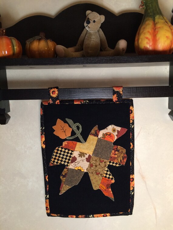 Autumn applique leaf wall quilt wall hanging fall quilt | Etsy
