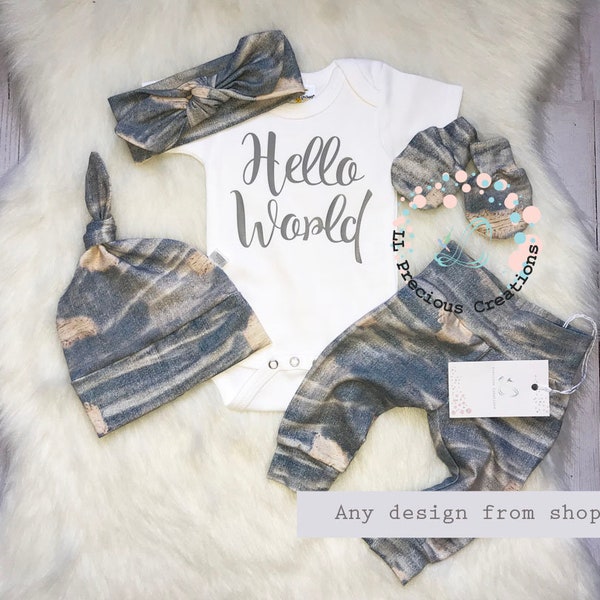 Hello World Newborn Outfit Girl - Etsy
