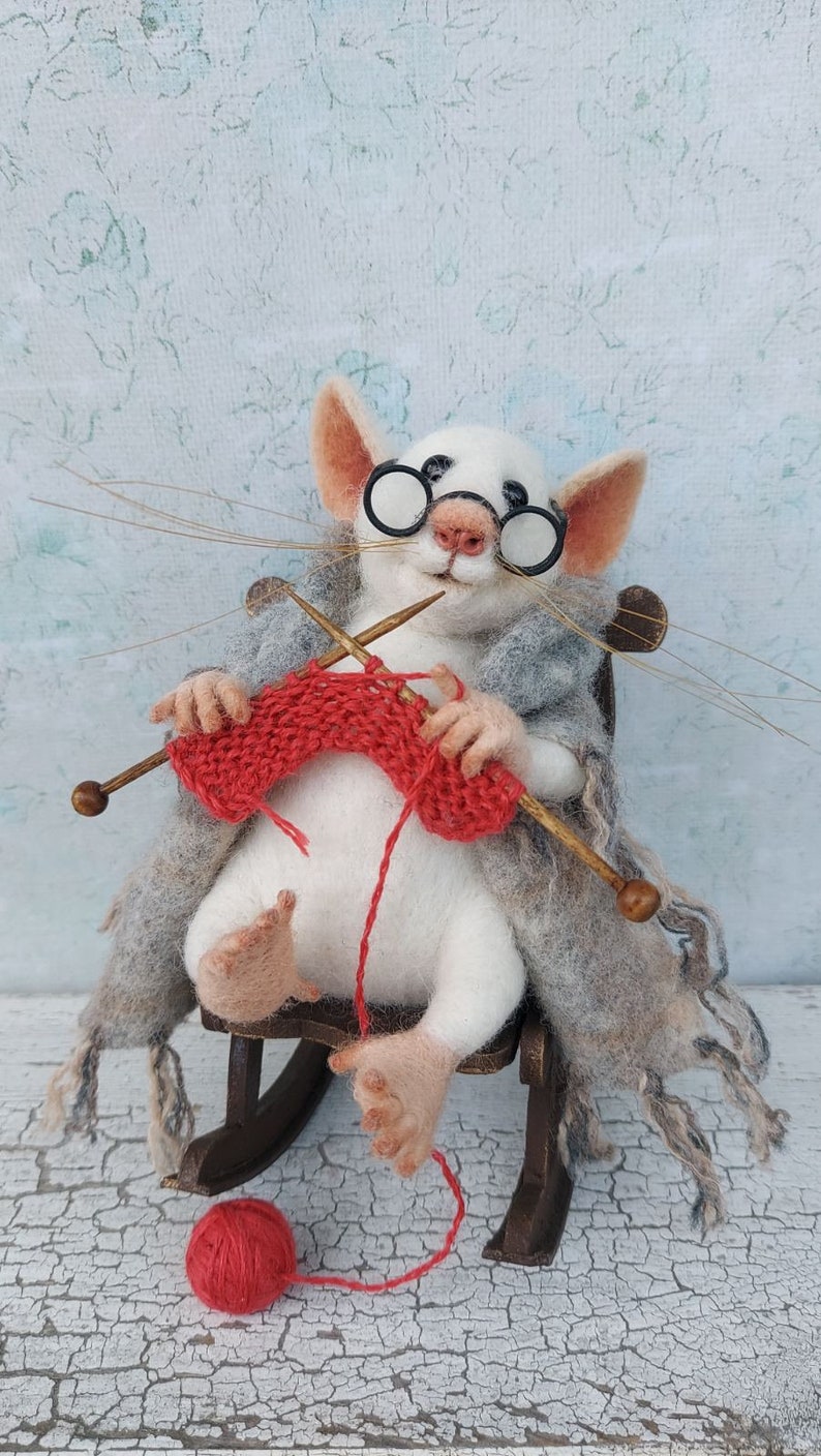 Mouse Knitting in a Rocking Chair Funny Granny Mouse in - Etsy