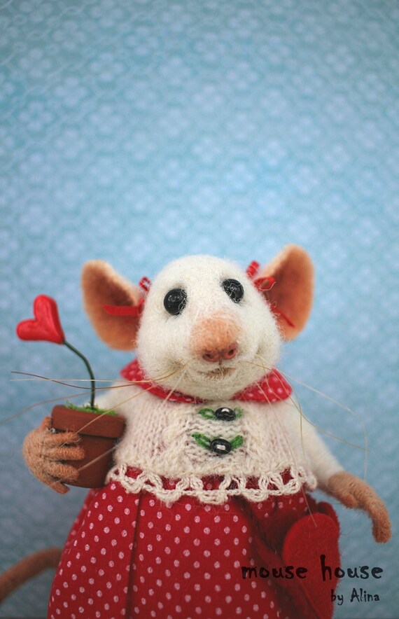 Lovely Mouse With Heart Cute Gift Idea | Etsy
