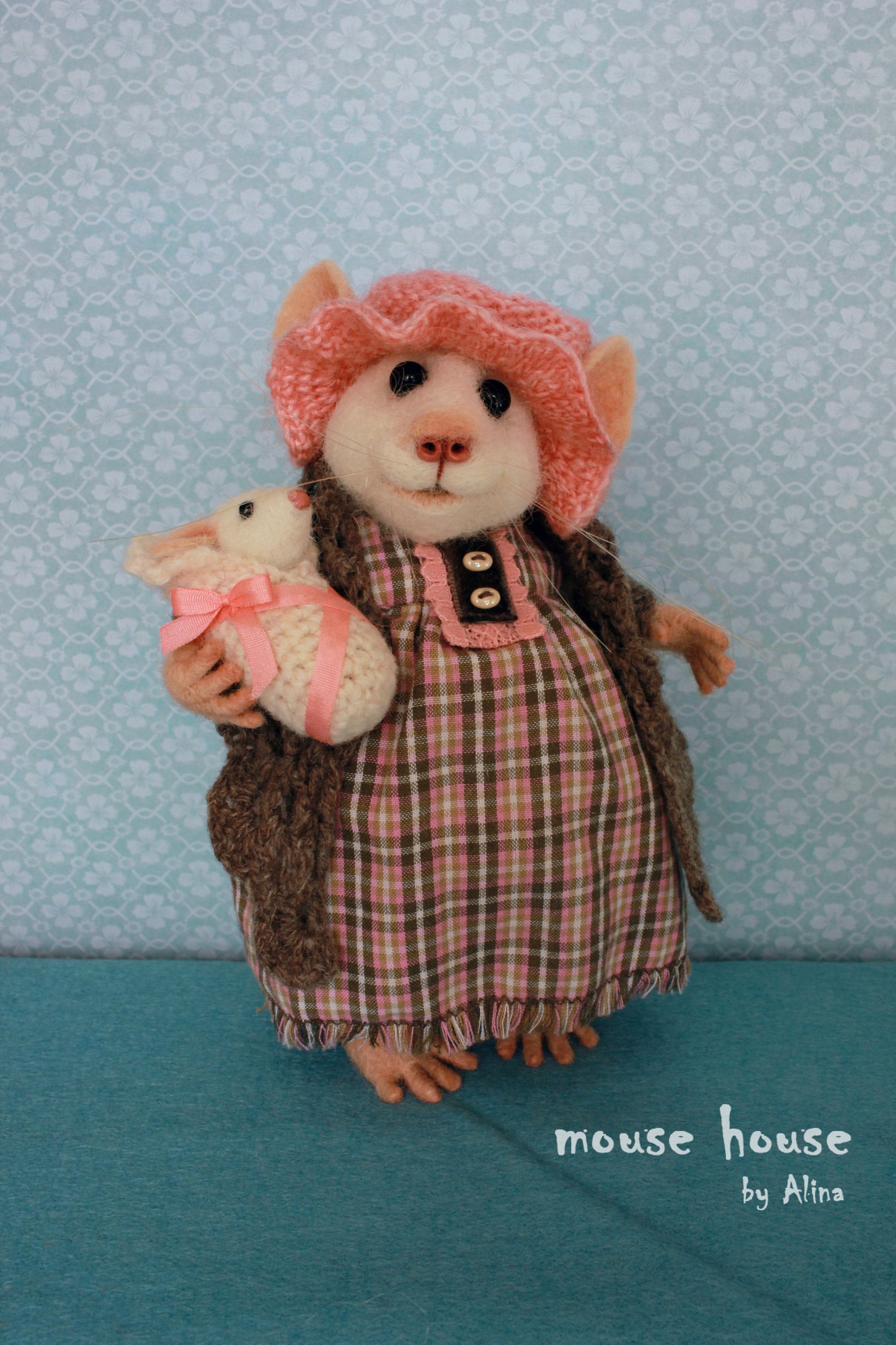 Mouse With a Little Baby Mouse Cool Christmas Gift for | Etsy