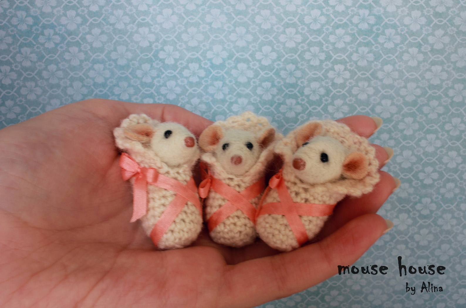 Mouse With a Little Baby Mouse Cool Christmas Gift for | Etsy