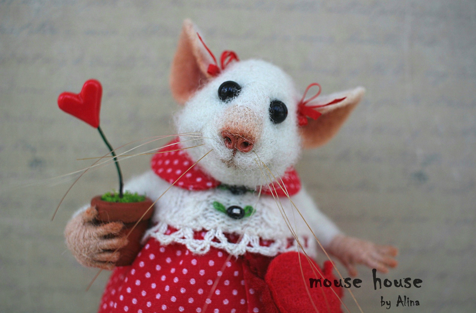 Lovely Mouse With Heart, Cute Gift Idea - Etsy