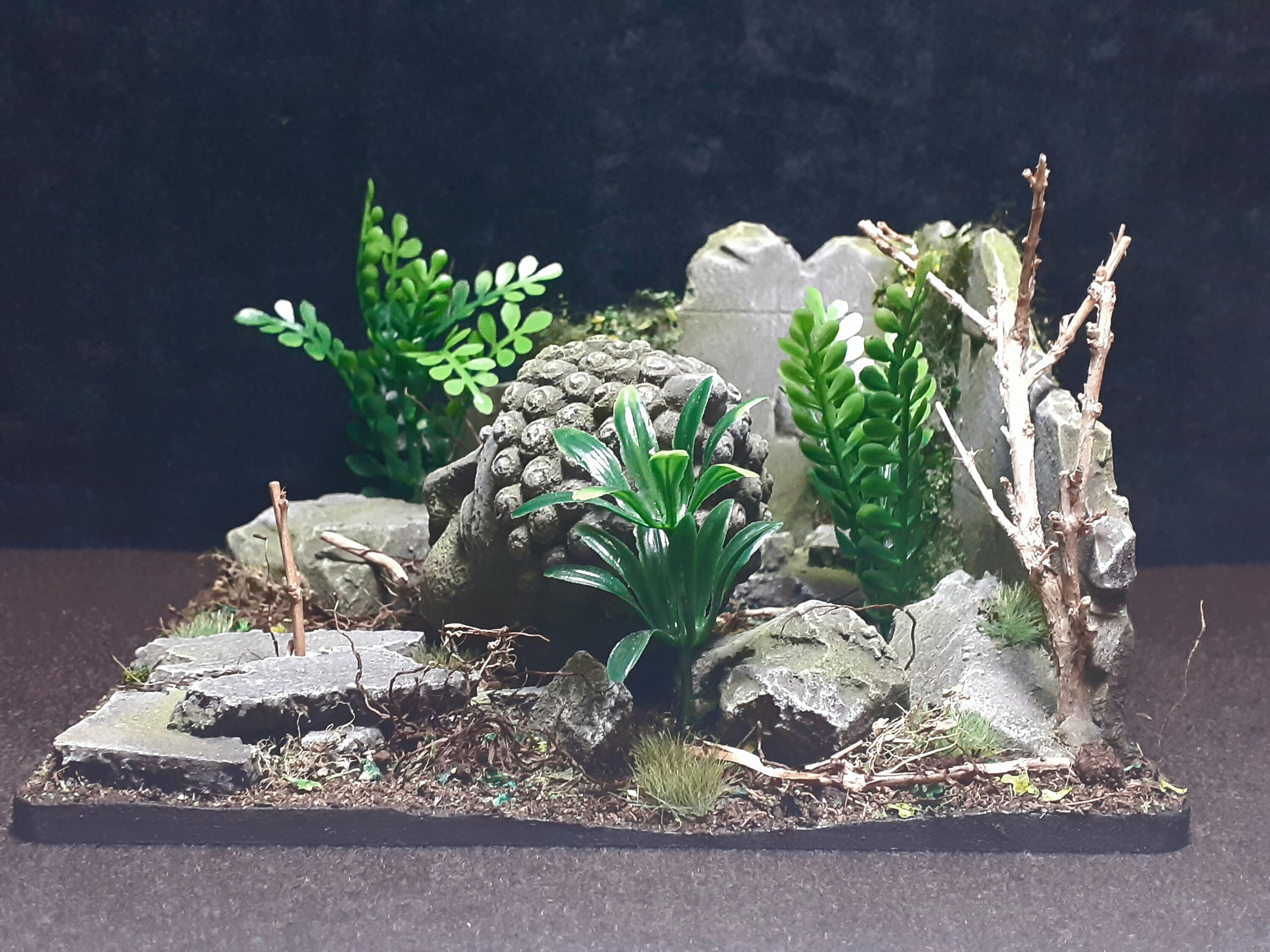 Abandoned Jungle Temple Diorama / Display Piece 15cm X 15cm Handmade ...