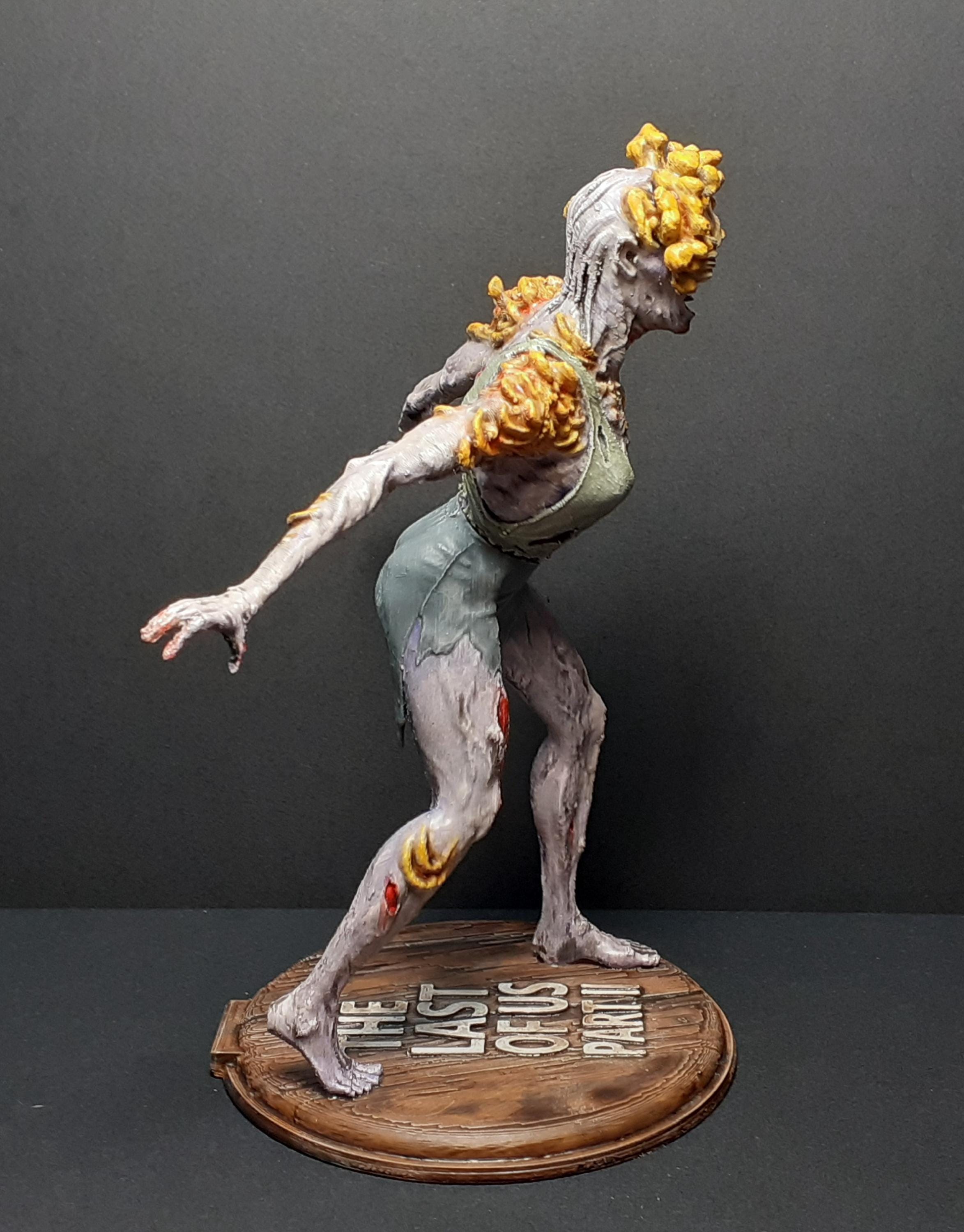 The Last of Us / TLOU Clicker Infected Display Model Statue 2 ...