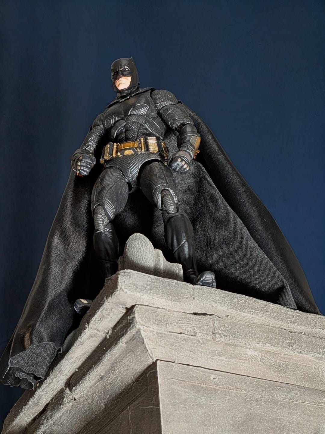 Custom Building Rooftop Figure Display Base for 6"- 7" Scale Neca ...