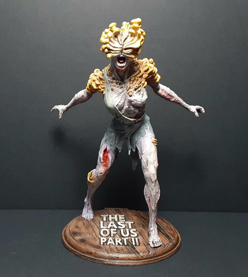 The Last of Us / TLOU Clicker Infected Display Model Statue 2 ...