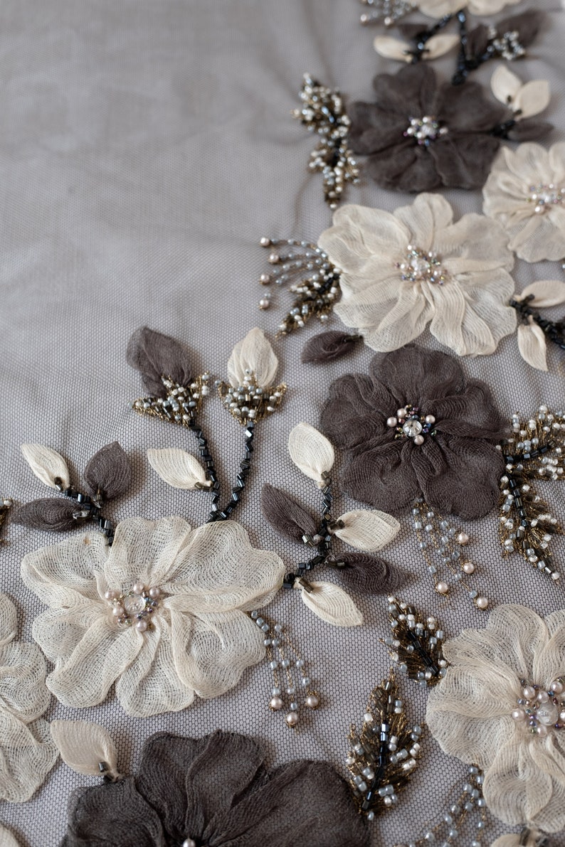 Haute Couture Motif Applique flowers of silk organza in an | Etsy