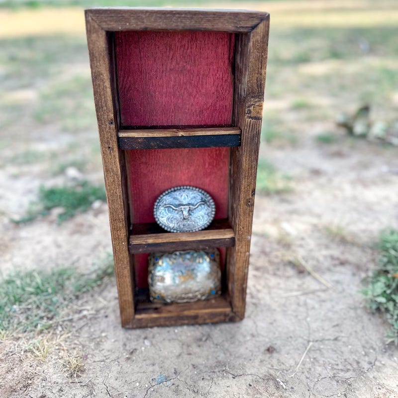 Rodeo Buckle Display - Etsy