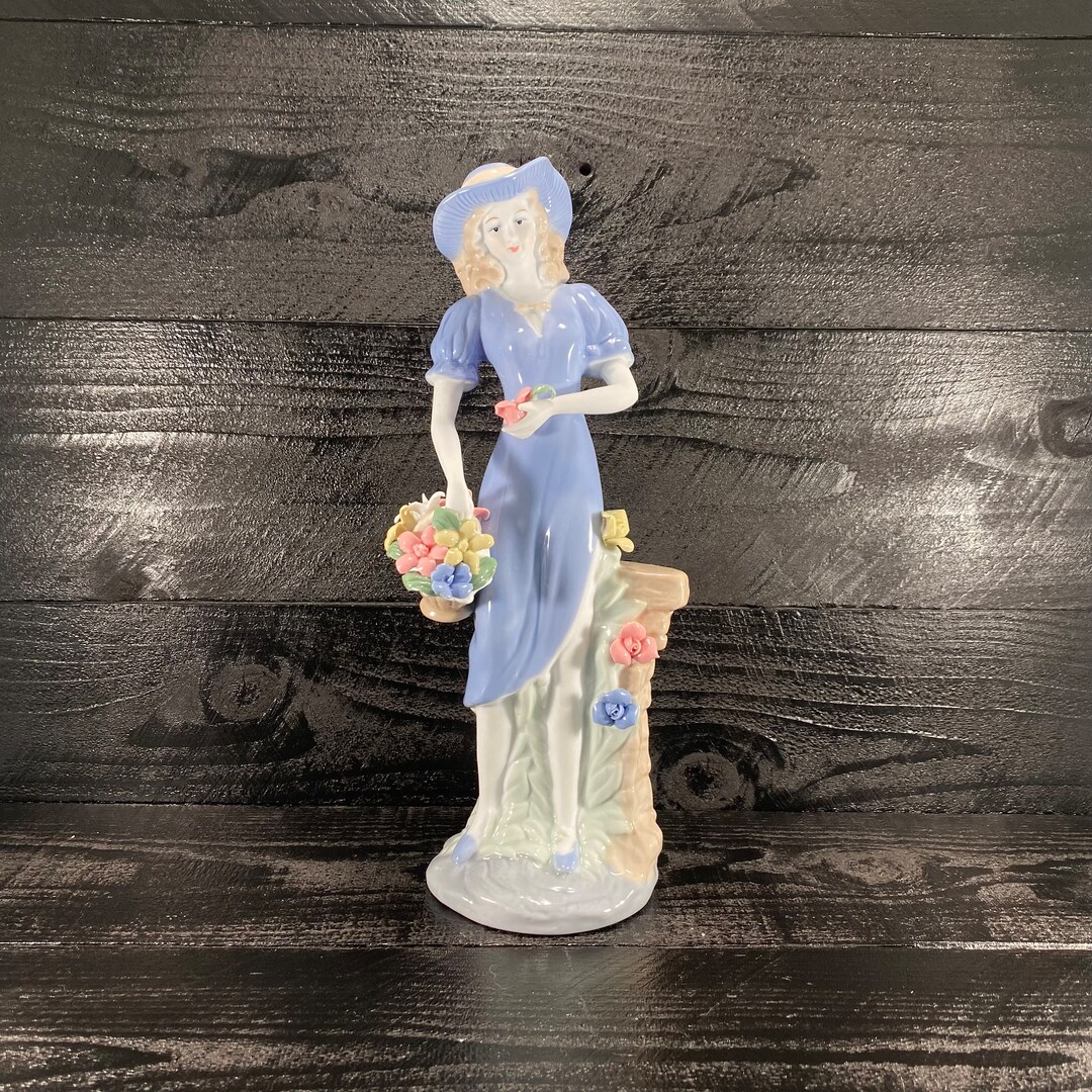 Vintage Porcelain Lady Figurine, Mid-century Elegant Woman Statue - Etsy