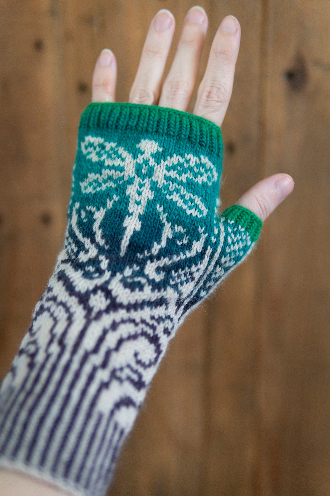 PDF Knitting Pattern - Aeshna Mitts - Etsy