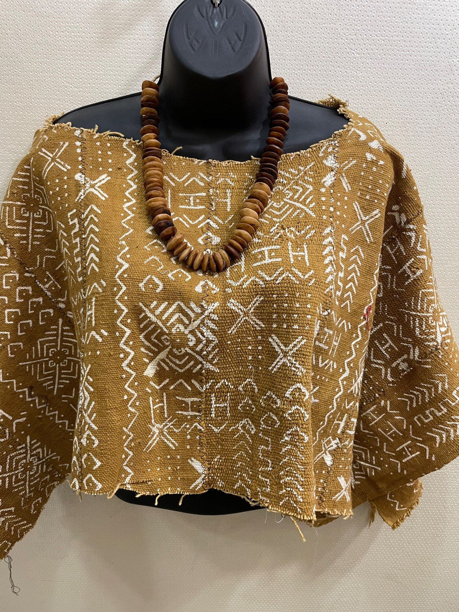 Women King Shrug With Tribal Necklace , Africam Warrior Poncho ...